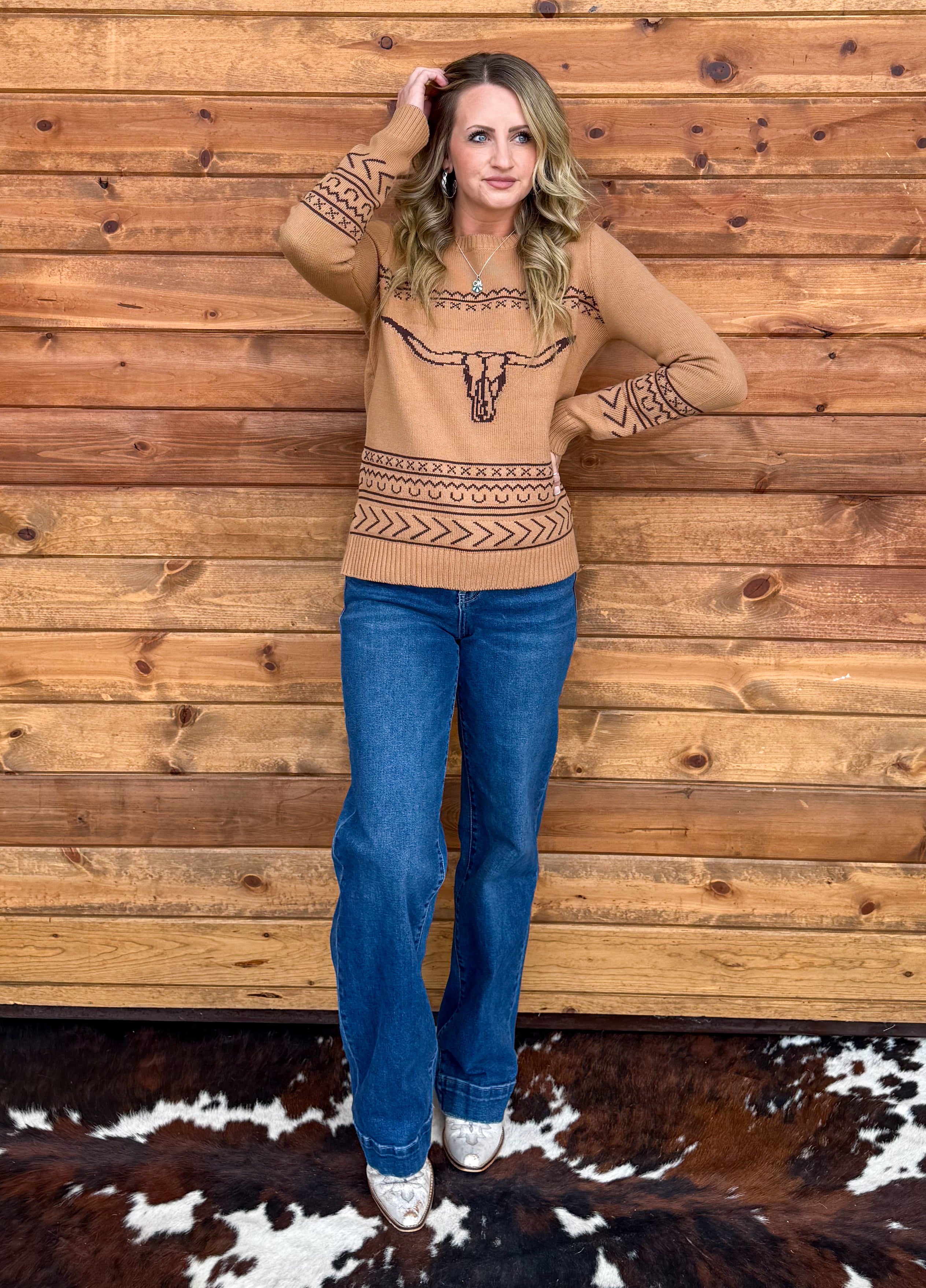Longhorn Sweater *Tan – The Rustic C Boutique