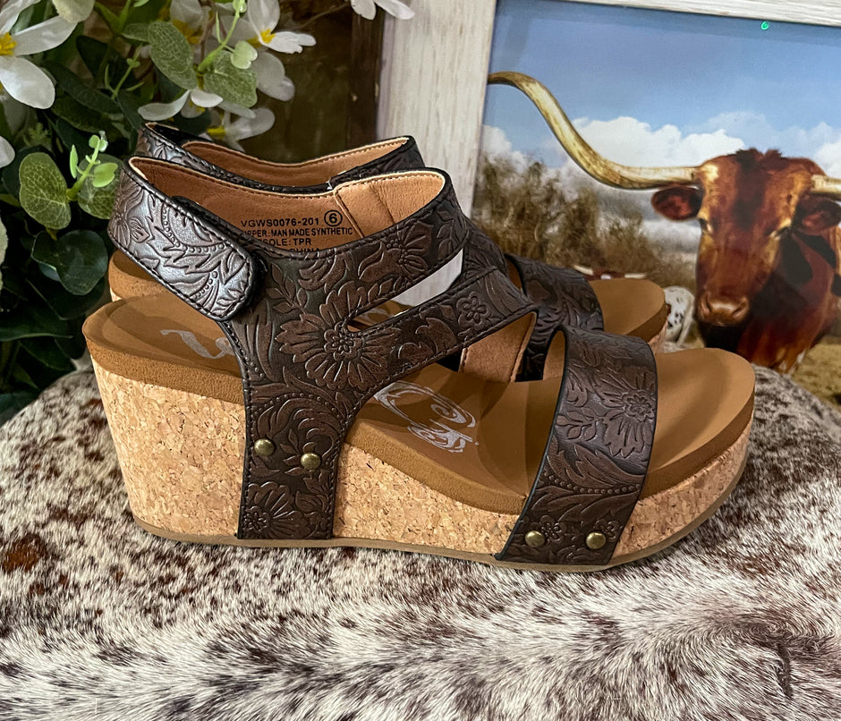 Footwear – The Rustic C Boutique